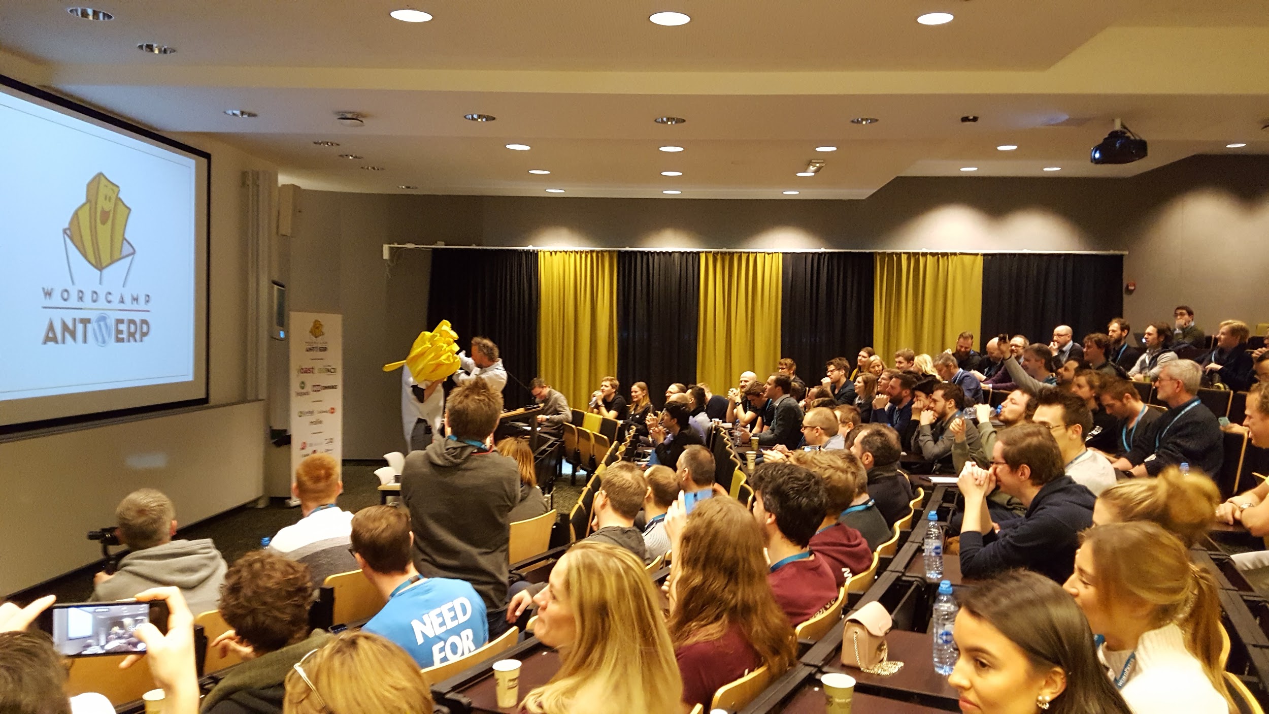 Digitale Slagkracht met WordPress? Bas sprak erover op WordCamp Antwerpen - Van Ons Digital Agency