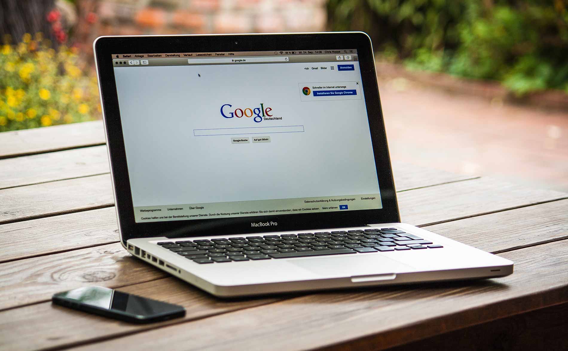 Google introduces mobile-first indexing - Van Ons Digital Agency